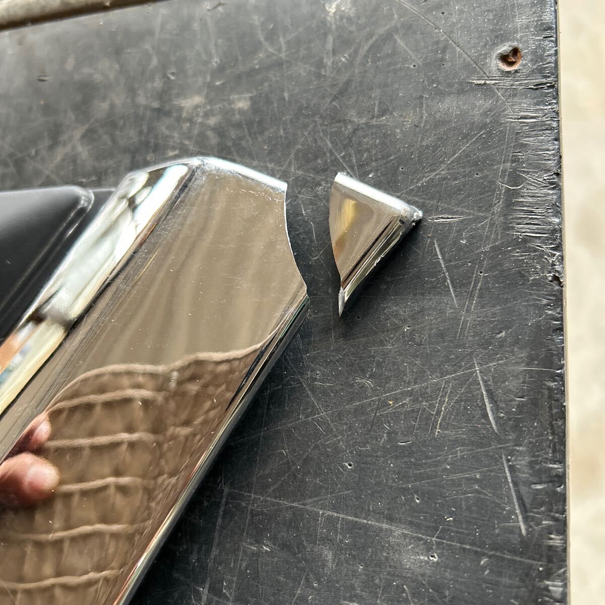 Yahoo!オークション - 500円～売切【訳あり】日野 エアループデュトロ ...