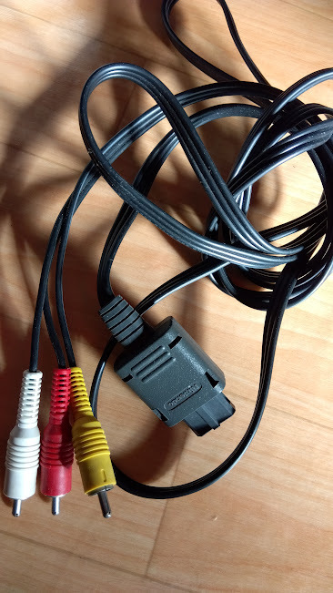 Yahoo!オークション - 中古 任天堂純正 N64 GC SNES SFC 3色 ステレオ...