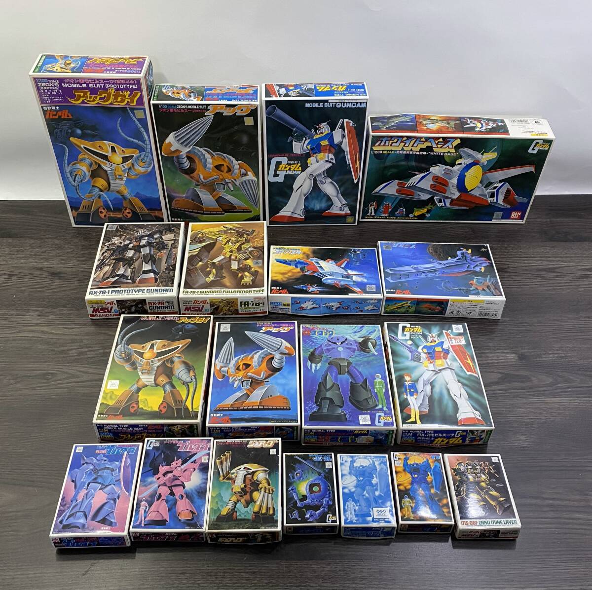 Yahoo!オークション - A513 1円～ 未組立 ガンプラ 旧キット まとめて ...
