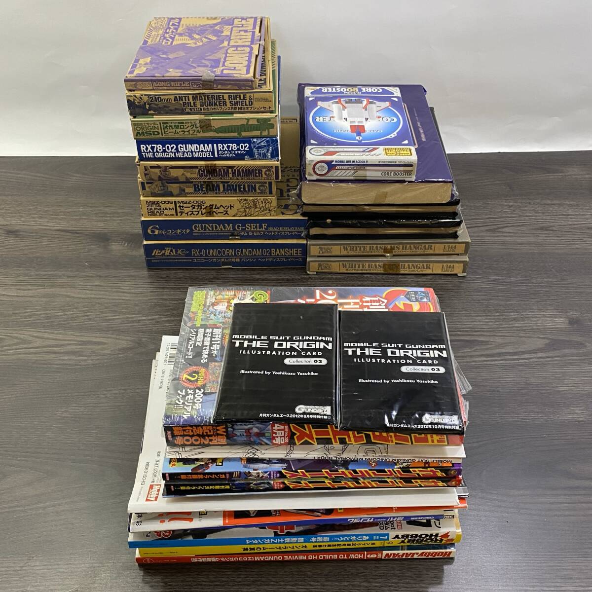 Yahoo!オークション - A496 1円～ ガンダム 雑誌 付録 プラモデル 等 ...