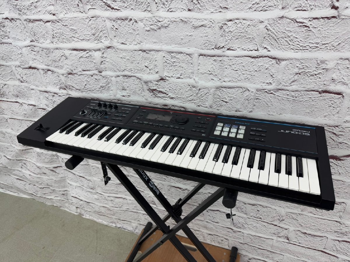 Yahoo!オークション - t305 中古 Roland JUNO-DS ローランド シンセサ...