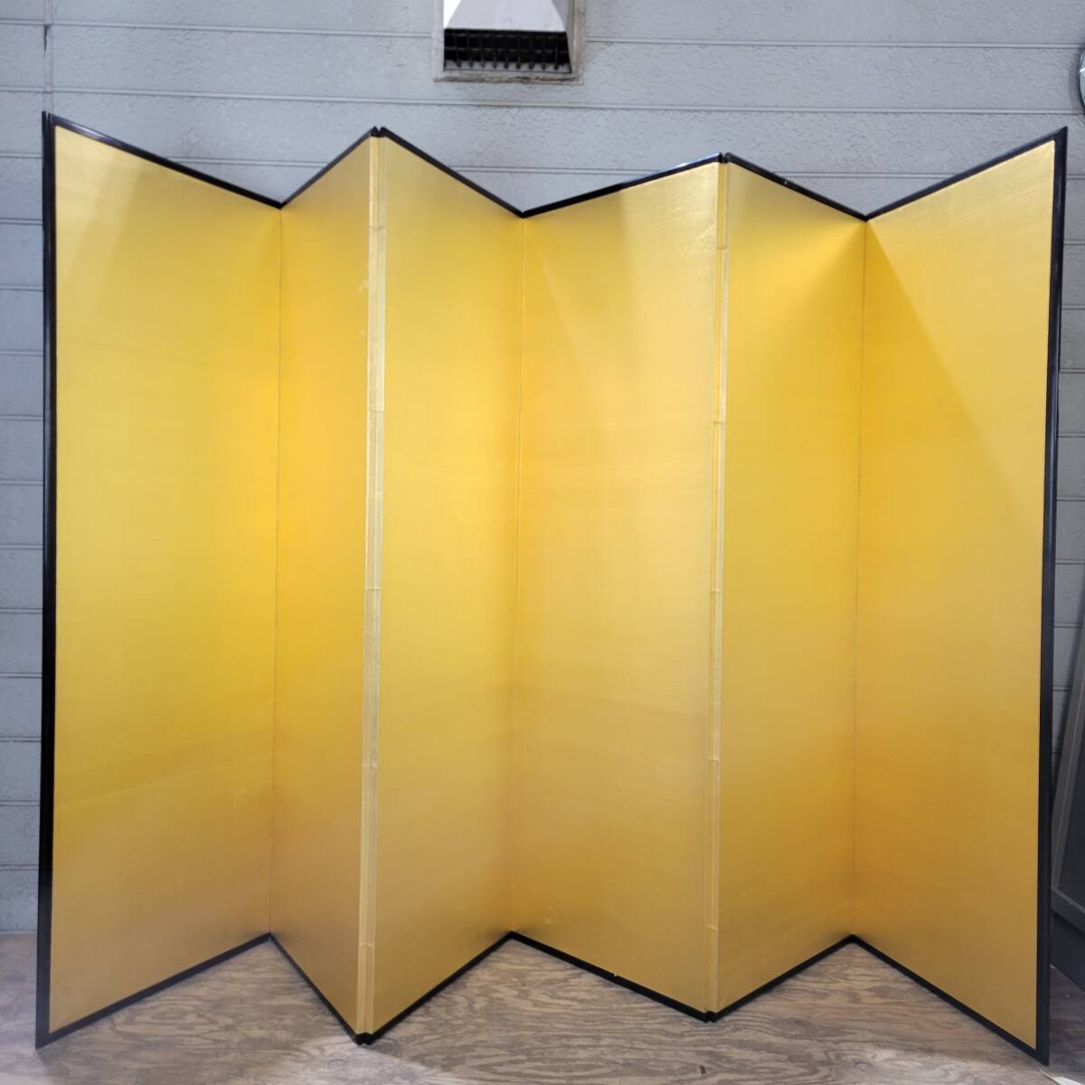 札幌発/引取歓迎 金屏風 六つ折り 1枚あたり 約高さ1730×幅590mm 24l菊E②(屏風)｜売買されたオークション情報、yahooの商品情報をアーカイブ公開 - オークファン ...