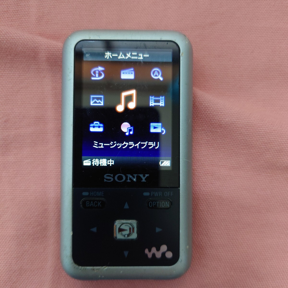Yahoo!オークション - SONY ウォークマン ソニー WALKMAN NW-S616F シ...