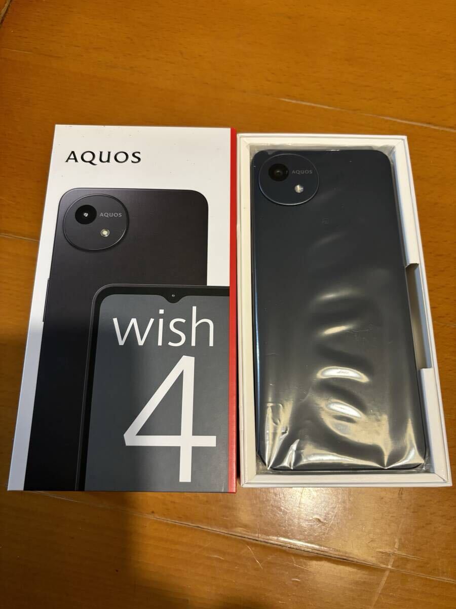 Yahoo!オークション - 新品同様 AQUOS wish4 A403SH SoftBank SH-AC05...