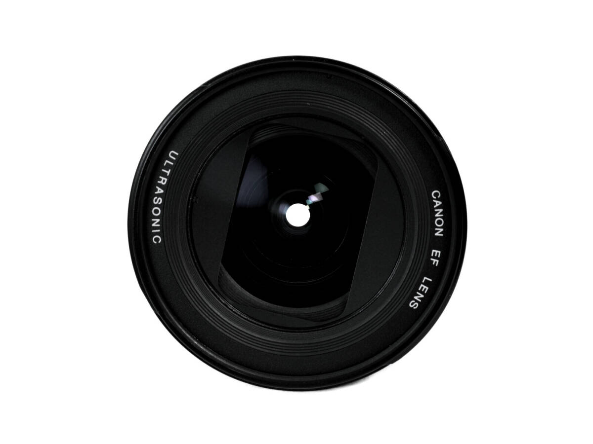 Yahoo!オークション - CANON EF 20-35mm F3.5-4.5 USM