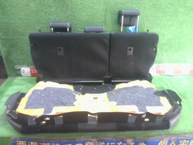 Yahoo!オークション - トヨタ アクア S NHP10 Gs’ リア シート 後部座...