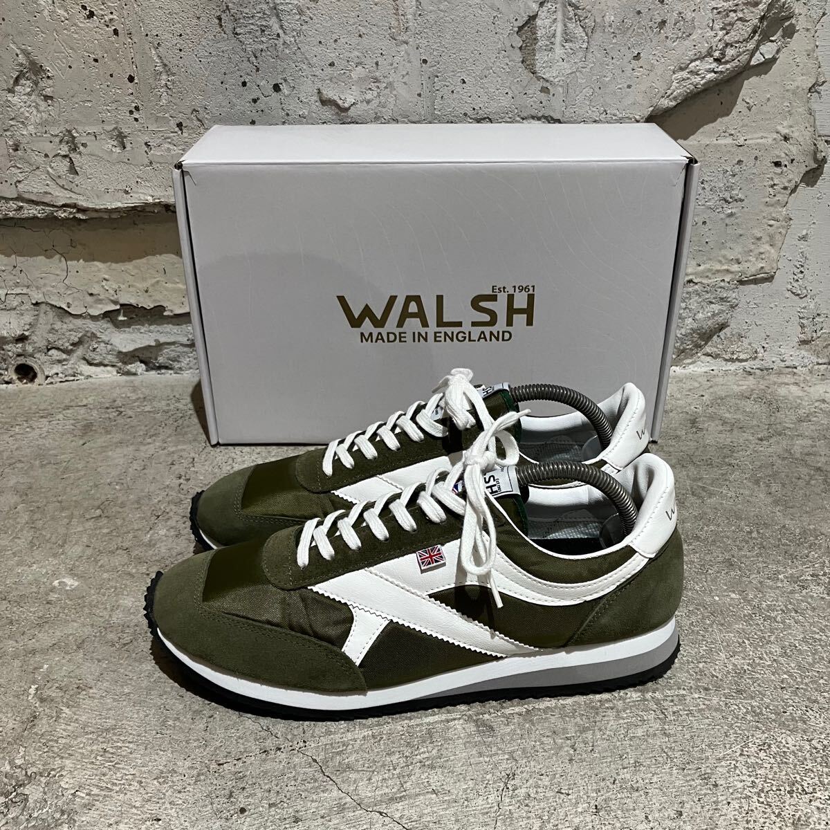 Yahoo!オークション - ほぼ未使用 WALSH TORNADO ウォルシュ スニーカ...