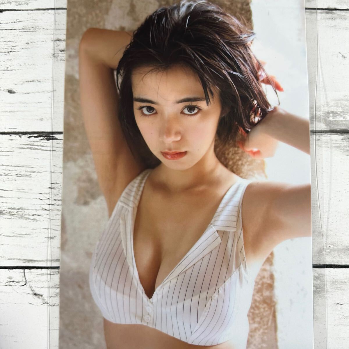 Yahoo!オークション - [高品質ラミネート処理][ 池田エライザ ] プレイ...