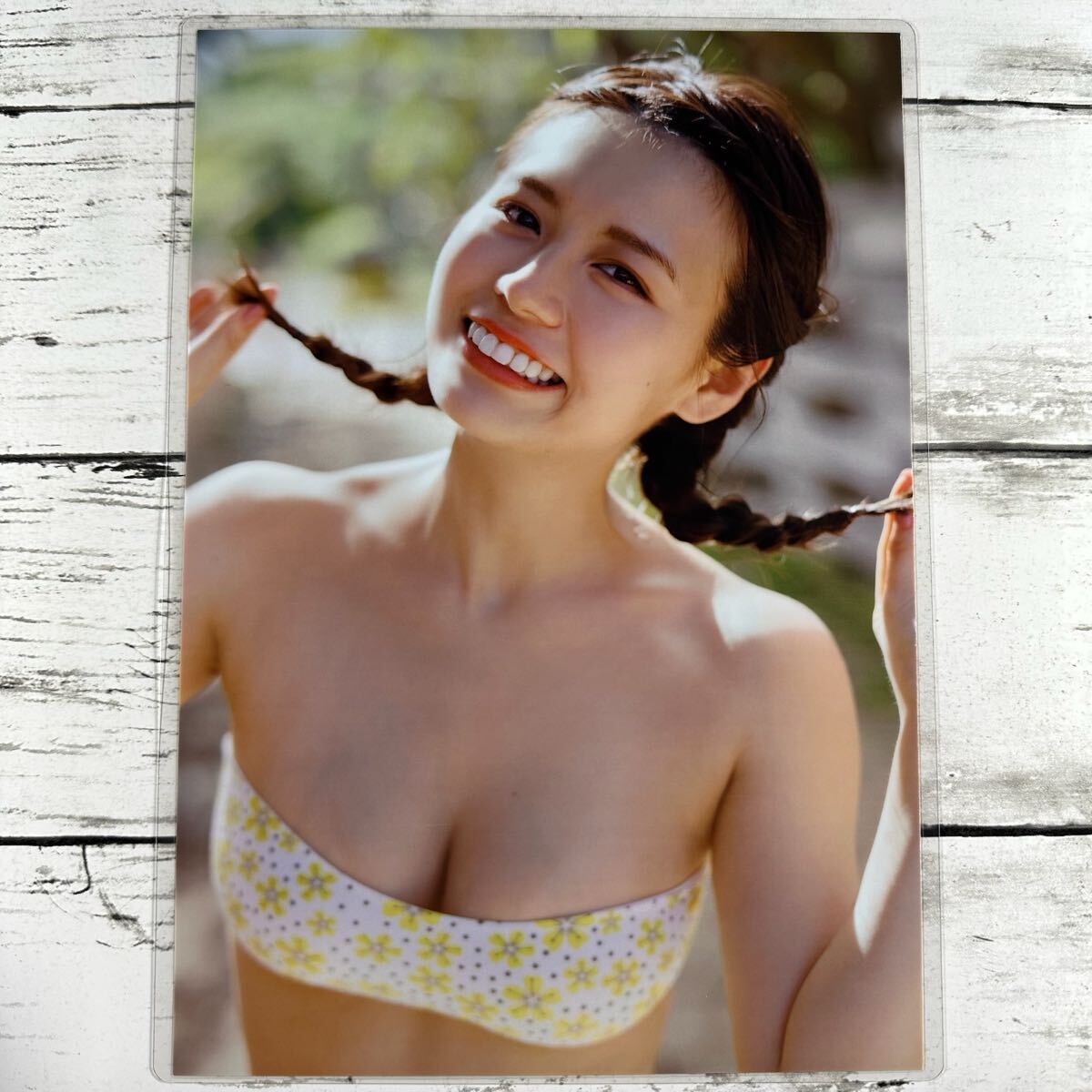 日本代購代標第一品牌【樂淘letao】－[高品質ラミネート処理][ 井口綾子 ] プレイボーイ 2019年10号 雑誌 切り抜き 12P B5フィルム 水着 グラビア アイドル 芸能人 女優