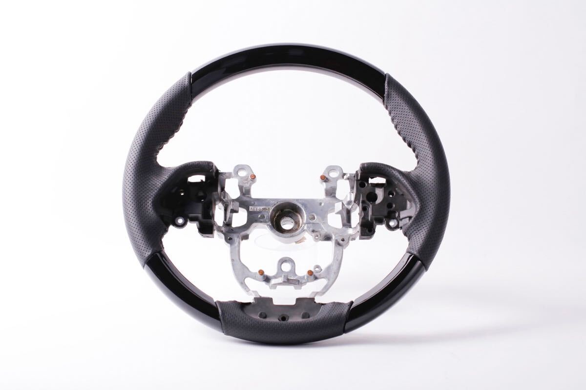 Yahoo!オークション - トヨタ プリウス 50系 ZVW50 ZVW51ZVW55 専用 ス...