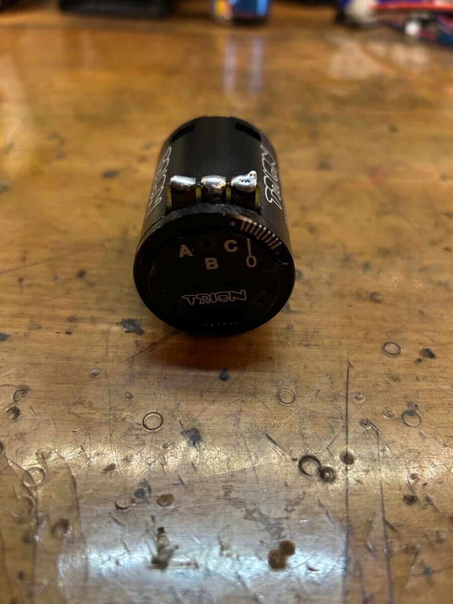 Yahoo!オークション - トリオン ブラシレスモーター M2 17.5t中古