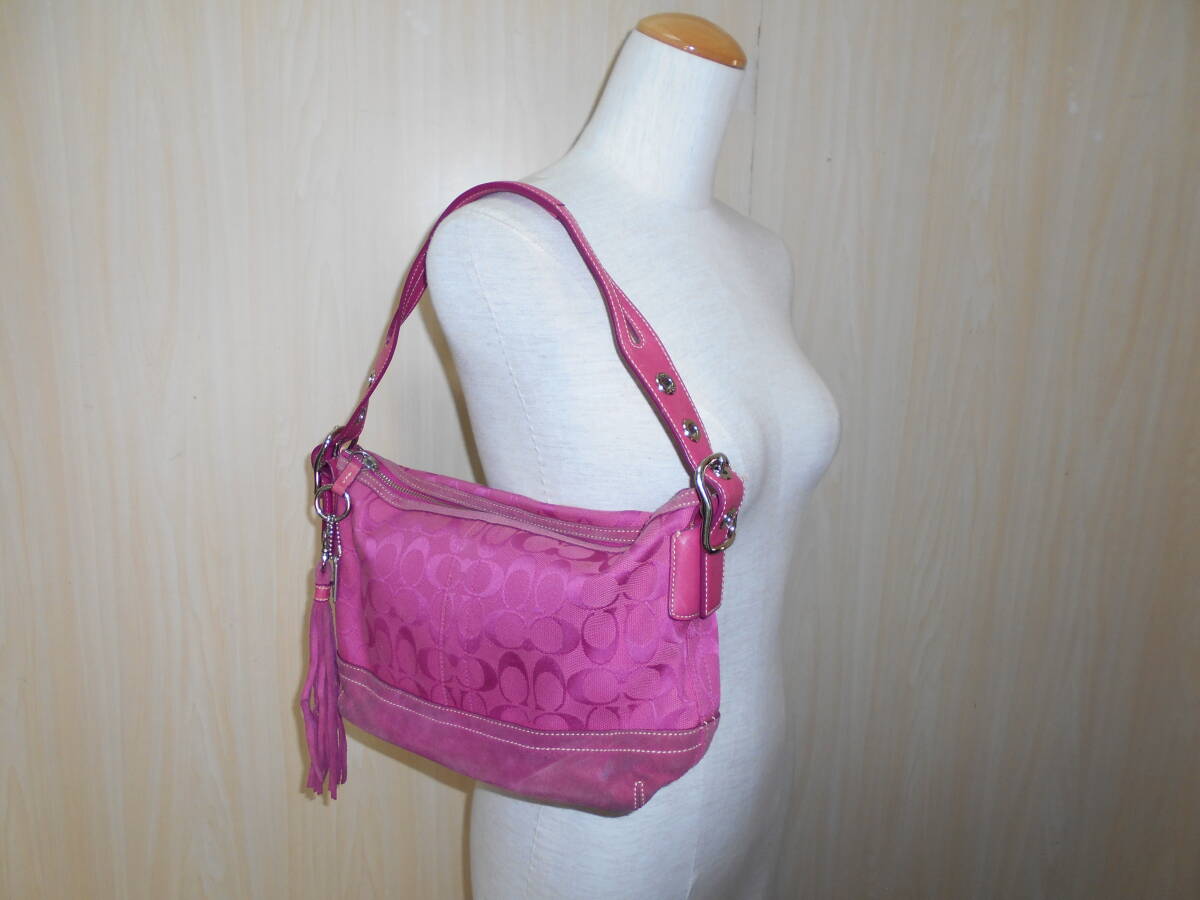 Yahoo!オークション - e513 COACH ワンショルダーバッグ コーチ シグネ...