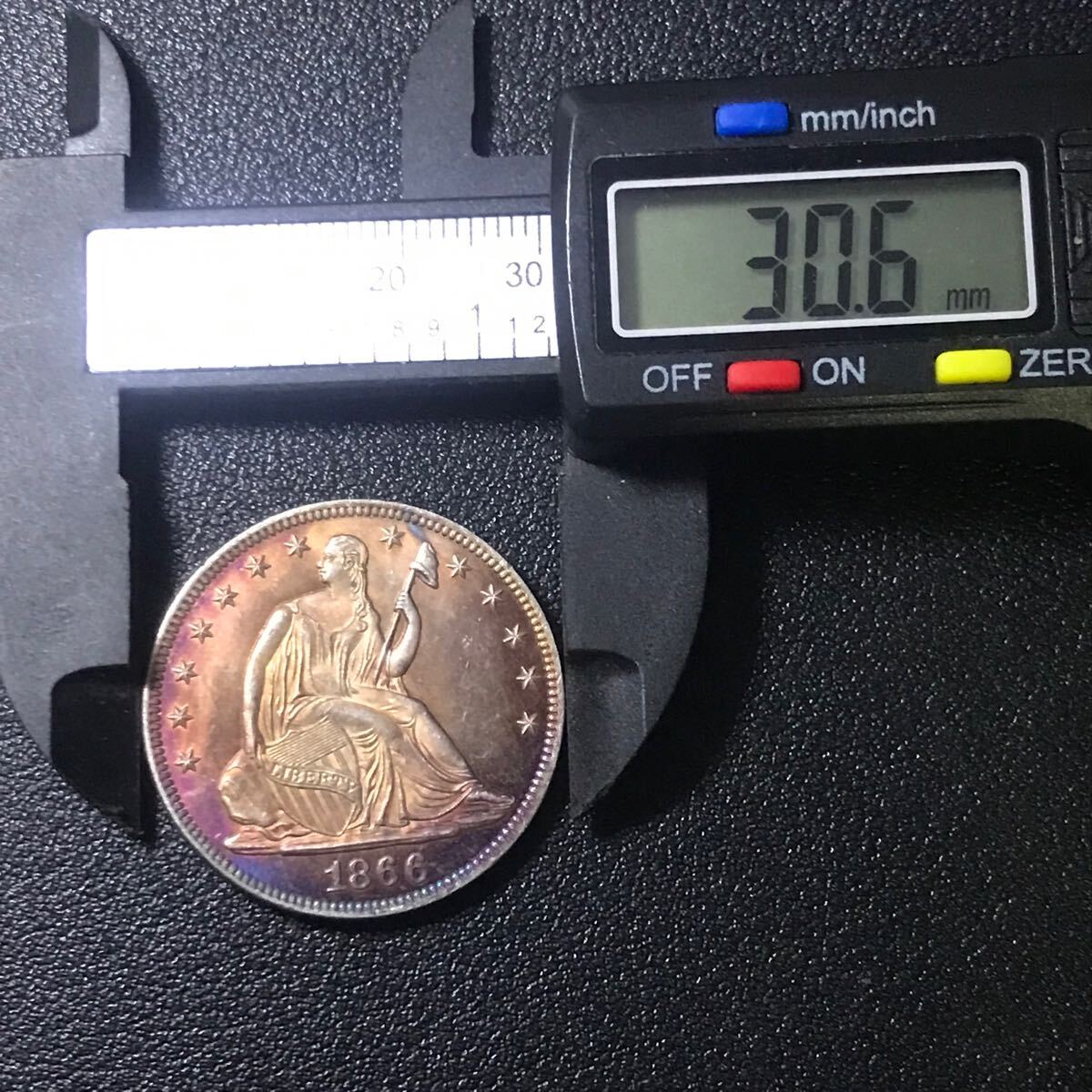 日本代購代標第一品牌【樂淘letao】－旧家片付け アメリカ合衆国 1866年 リバティ・シーテッド 1/2DOL. 銀貨 モルガン銀貨 (k-745) アメリカ古銭