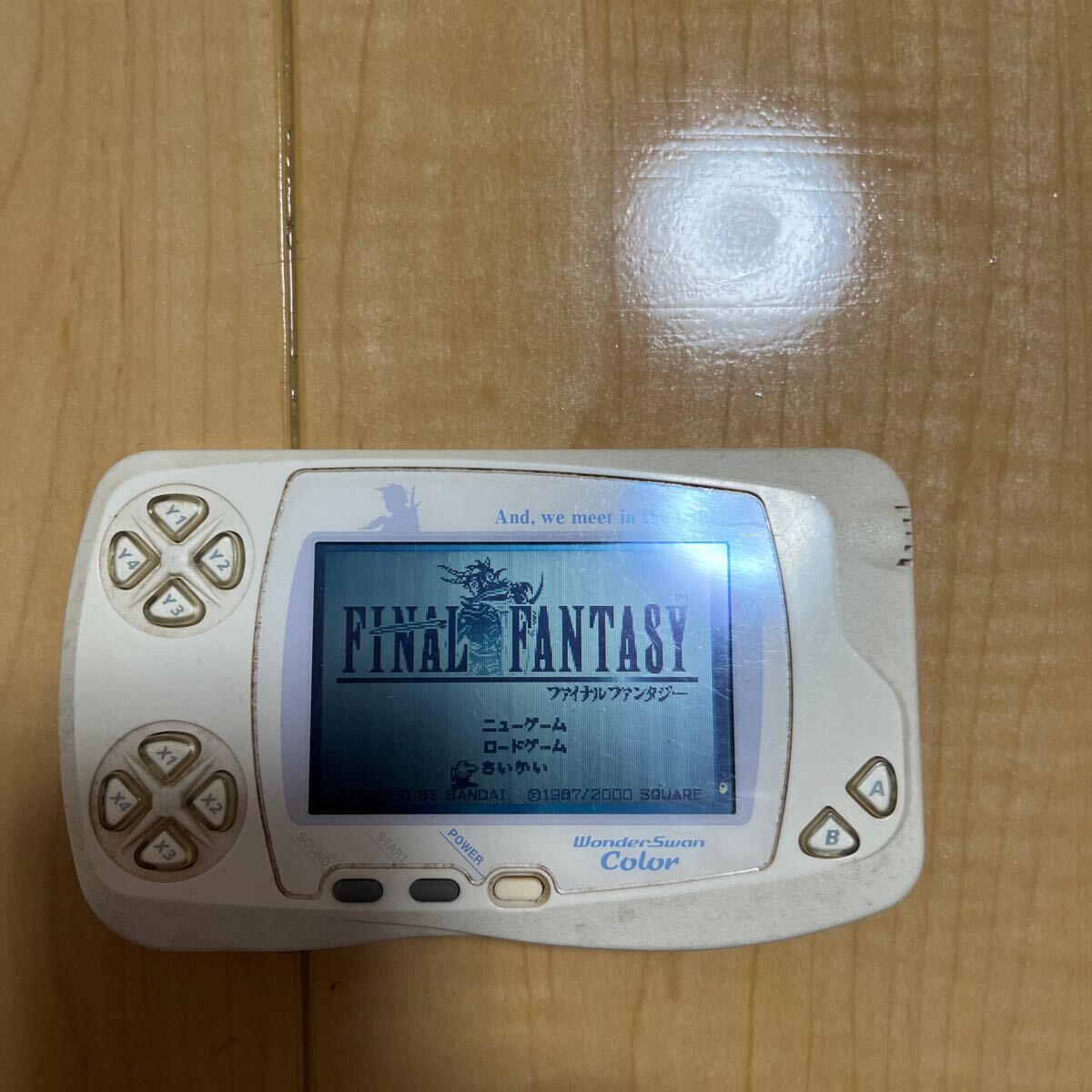 Yahoo!オークション - ワンダースワンカラー本体FF2verとFF1 FF2のセッ...