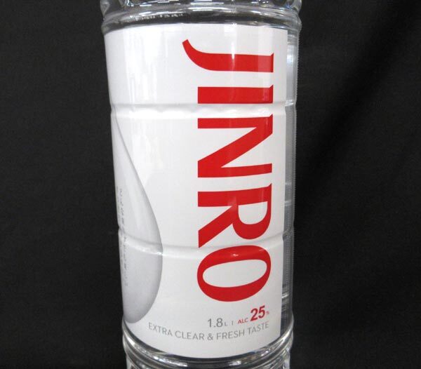 Yahoo!オークション - 送料300円(税込) co836 焼酎甲類 JINRO 25% 1.8L...