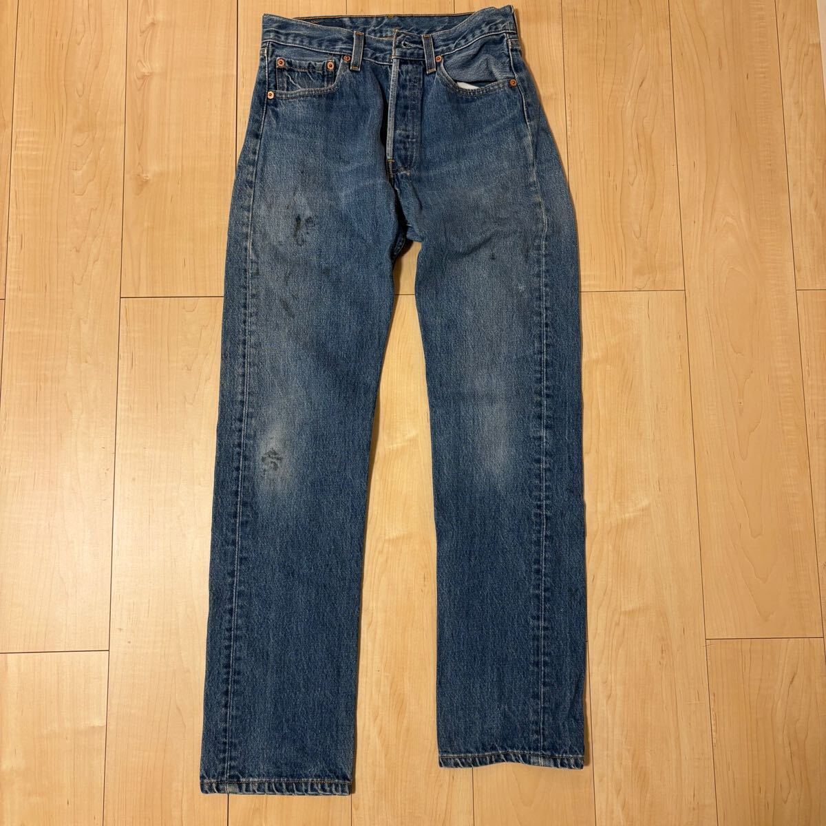 4 リーバイス501 USA製 90年代 デニム(W29)｜売買されたオークション情報、yahooの商品情報をアーカイブ公開 - オークファン（aucfan.com）