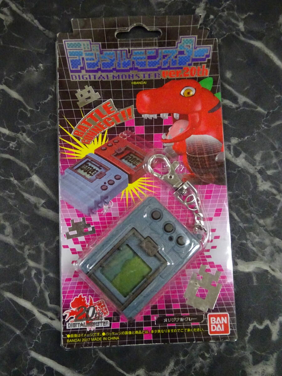 バンダイ デジタルモンスター ver.20th デジモン20周年記念版 オリジナルグレー 開封(電子玩具)｜売買されたオークション情報、yahooの商品情報をアーカイブ公開 - オークファン ...
