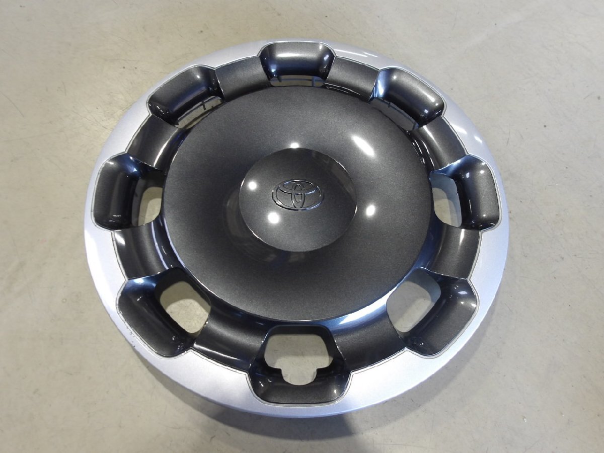 Yahoo!オークション - (R06/12/23-3) Φ 15インチ / ホイールキャップ ...