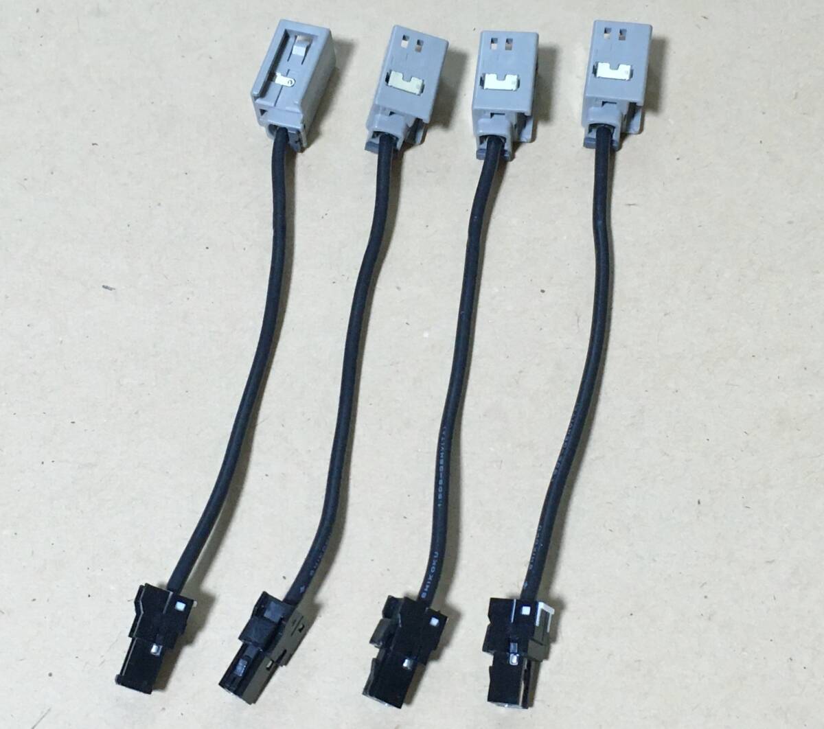 Yahoo!オークション - GT13⇒VR1 地デジアンテナ 変換ケーブル 4本 中...