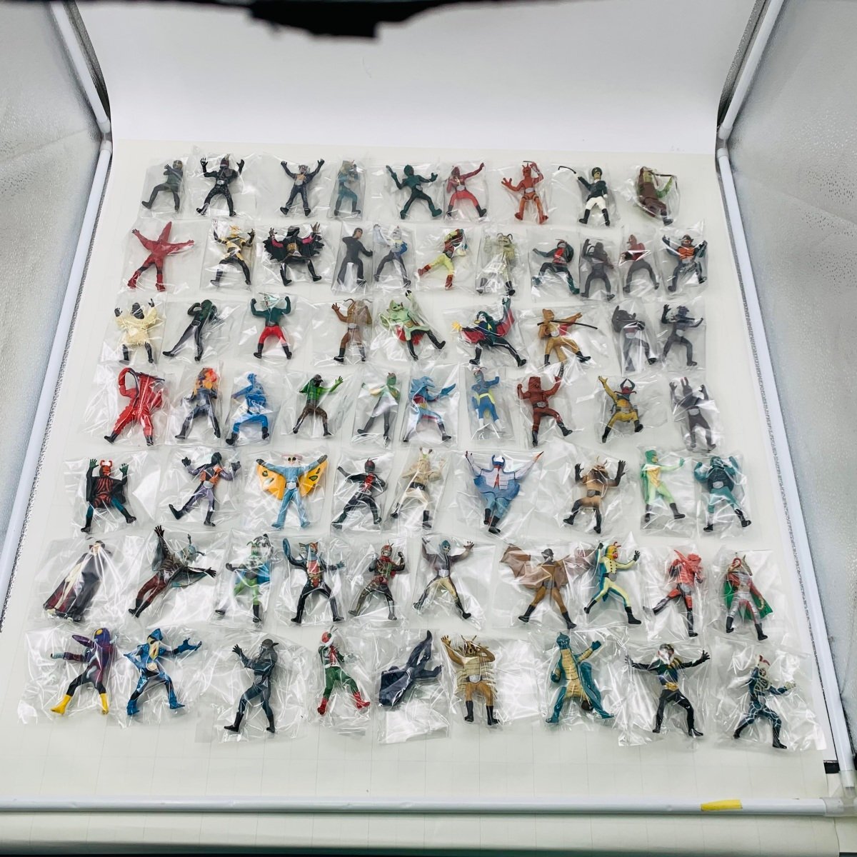 Yahoo!オークション - ジャンク HGシリーズ 仮面ライダー 1号 2号 V3 ...