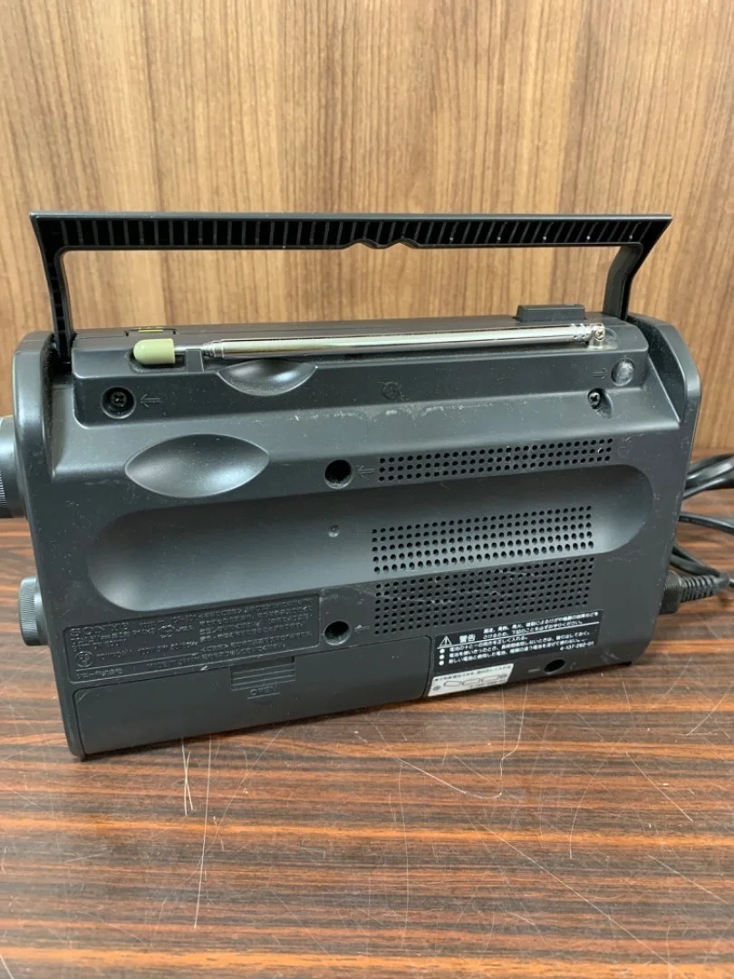 Yahoo!オークション - C67 SONY 2BAND RADIO ICF-801 ポータブルラジオ...