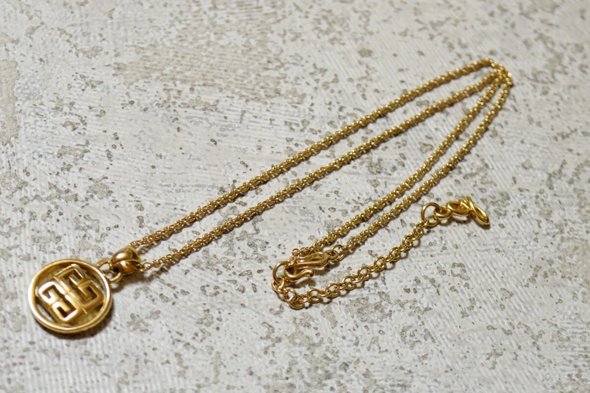 Yahoo!オークション - 748 GIVENCHY/ジバンシィ 海外製 ブランド ゴー...