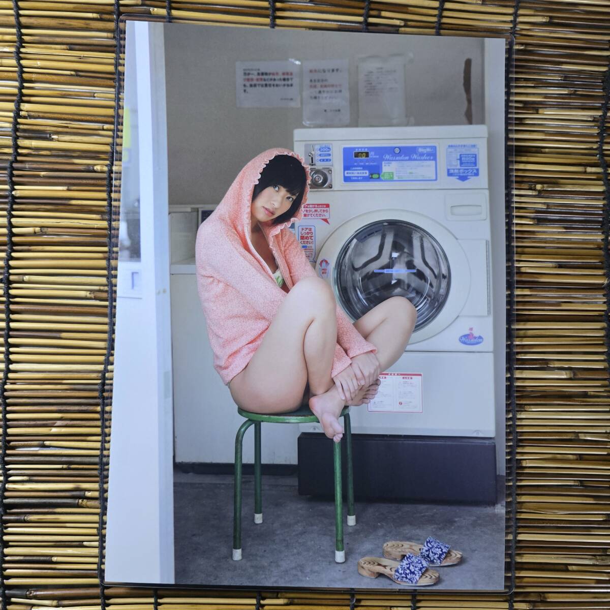 Yahoo!オークション - 【高品質厚手150μラミネート加工】倉持由香 ...