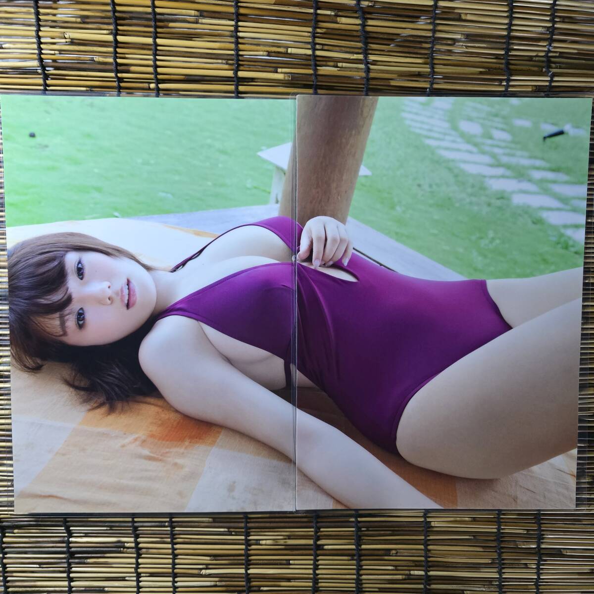 Yahoo!オークション - 【高品質超厚手250μラミネート加工】篠崎愛 ...