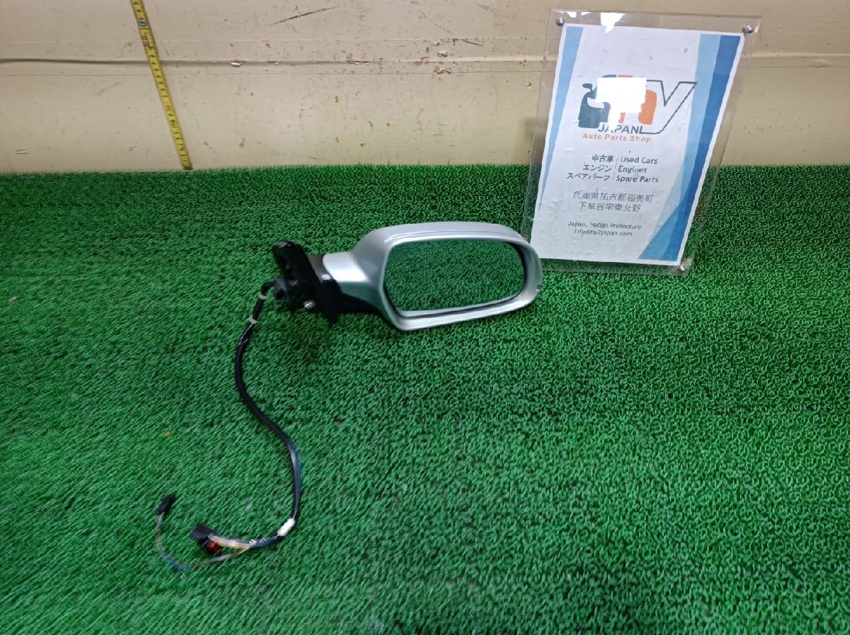 Yahoo!オークション - アウディ 右 サイドミラー A4アバント DBA-8KCDN...