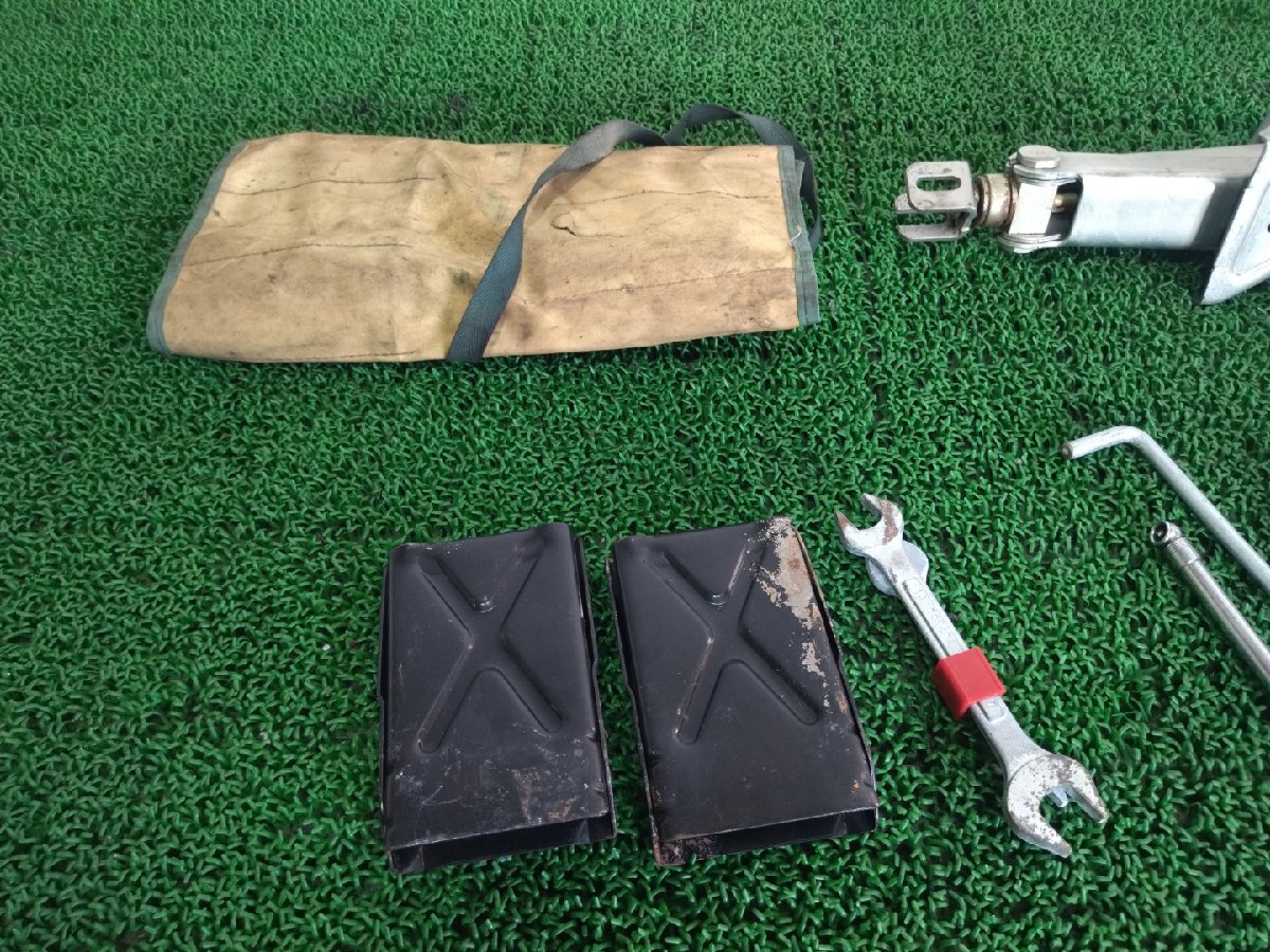 Yahoo!オークション - 日産 ジャッキツール スカイライン ワゴン E-WHJ...