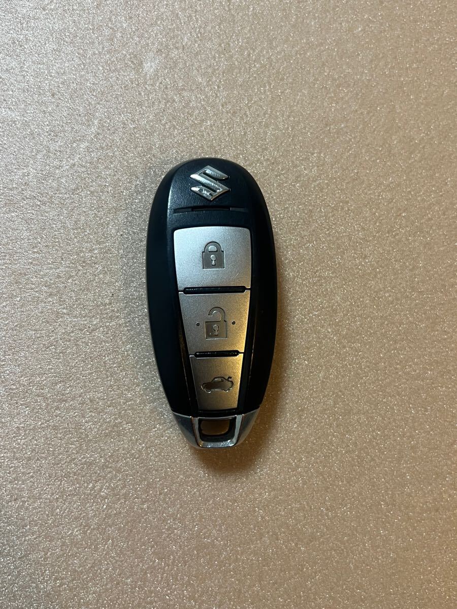 Yahoo!オークション - スズキ 純正 スマートキー 3ボタン 刻印 007YUUL...