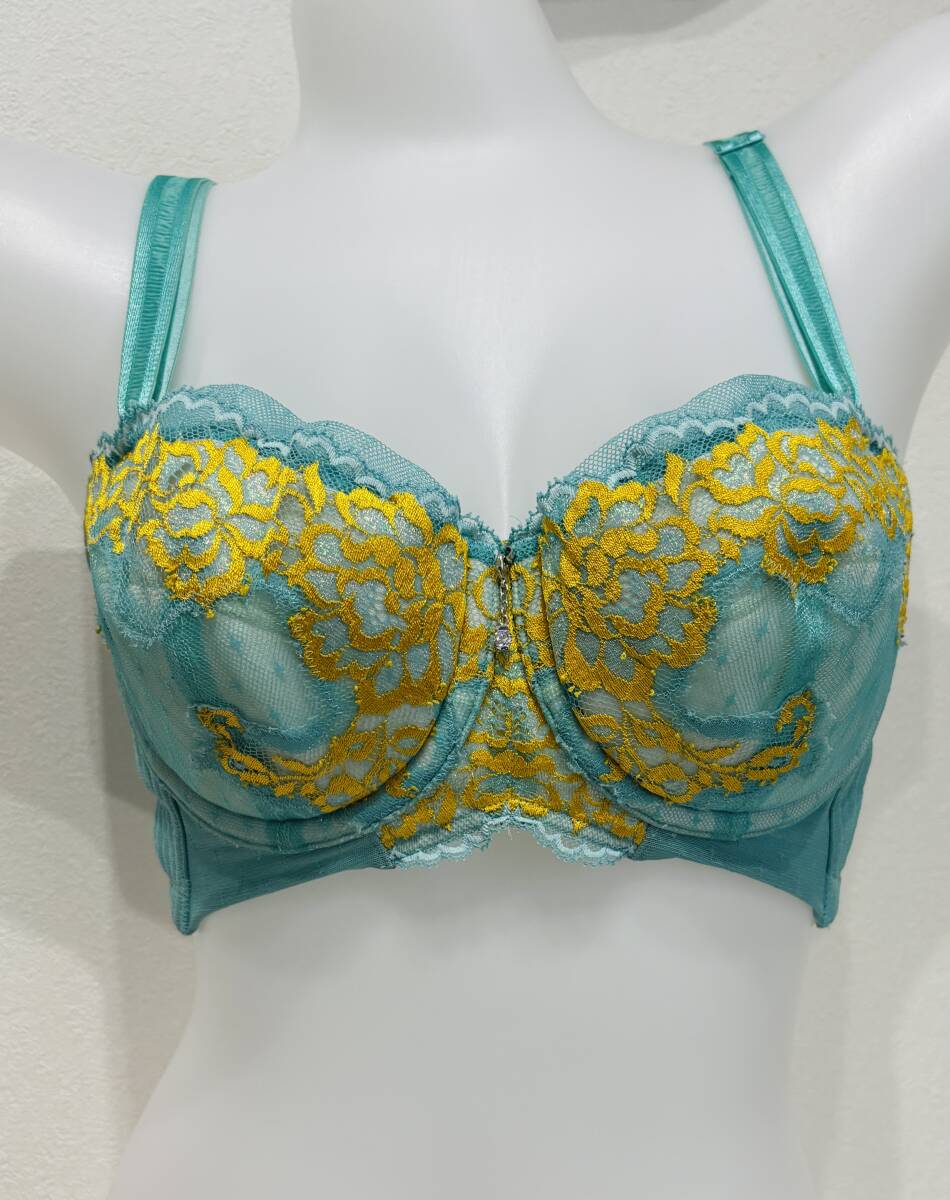 Yahoo!オークション - マルコ MARUKO リュミエス 1/2カップブラ D75 マ...