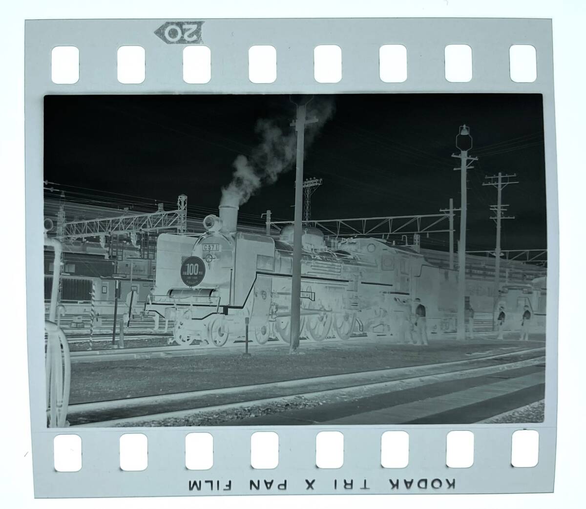 Yahoo!オークション - 35ミ白黒ネガ10枚 C57やまぐち号・大井川...