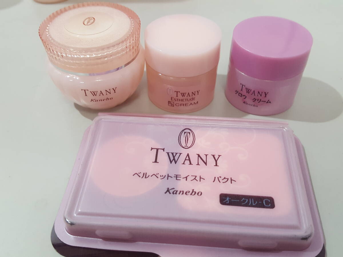 Yahoo!オークション - 【新品含む】TWANY トワニー 非売品 見本品含む ...