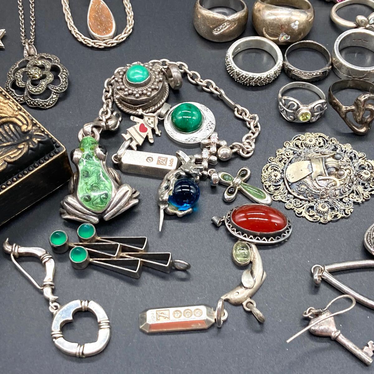 Yahoo!オークション - 1円〜スタート silver入り [アクセサリーおまと...