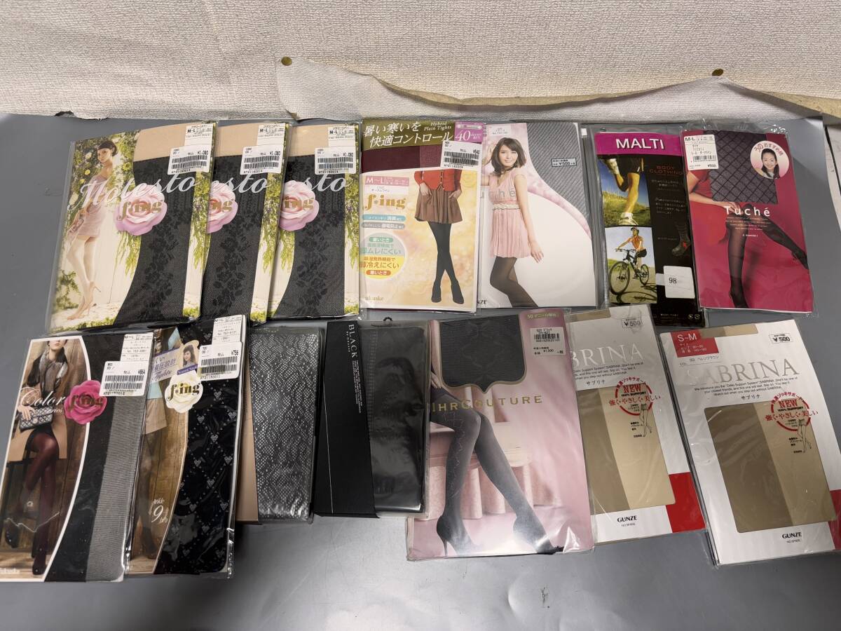 d3052 有名ブランド タイツ ストッキング 靴下まとめて大量セット(タイツ)｜売買されたオークション情報、yahooの商品情報をアーカイブ公開 - オークファン（aucfan.com）