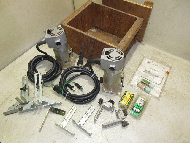 Yahoo!オークション - 8646 マキタ トリマ 3701 2台セット ルーター