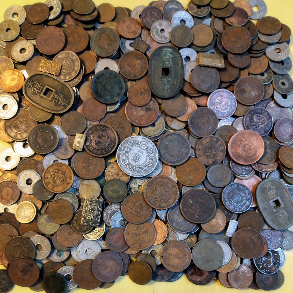 Yahoo!オークション - 477 日本古銭2.49kg おまとめ 希少古銭 貴重古銭...
