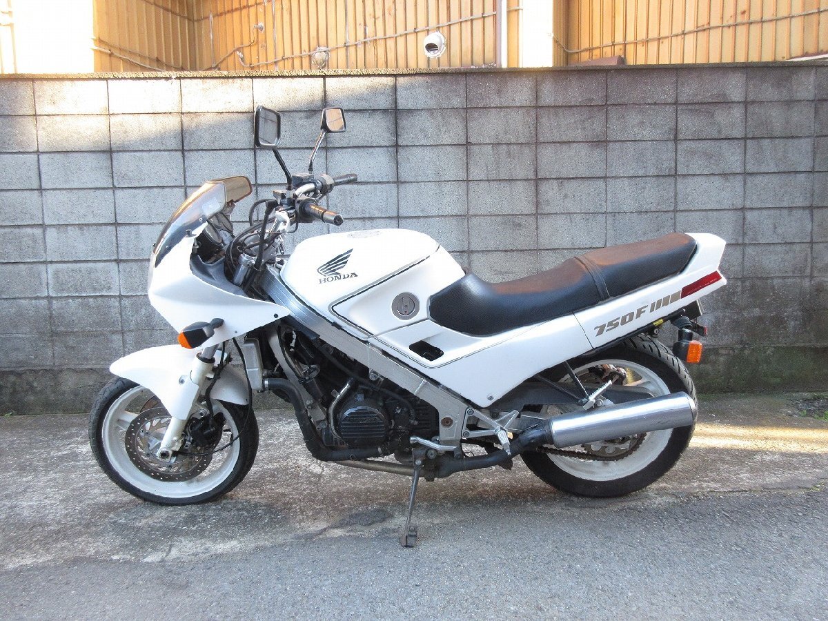 Yahoo!オークション - VFR750F RC24 純正マフラー（サイレンサー） 06H...