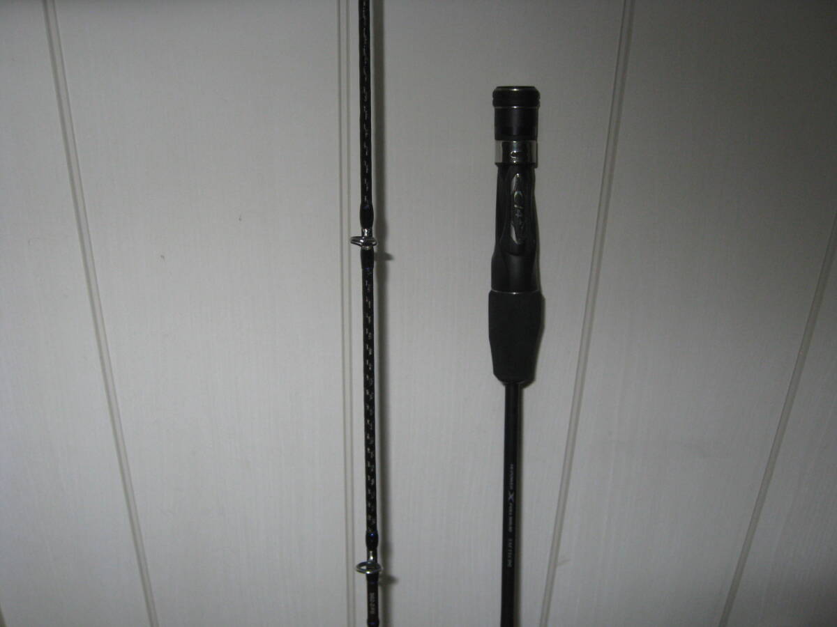 即決・美品 シマノの21年ゲーム タイプ LJ [OCEA TYPE LJ]B62-2/FS フルソリッドシリーズ（ライトジギング) ルアーロッド