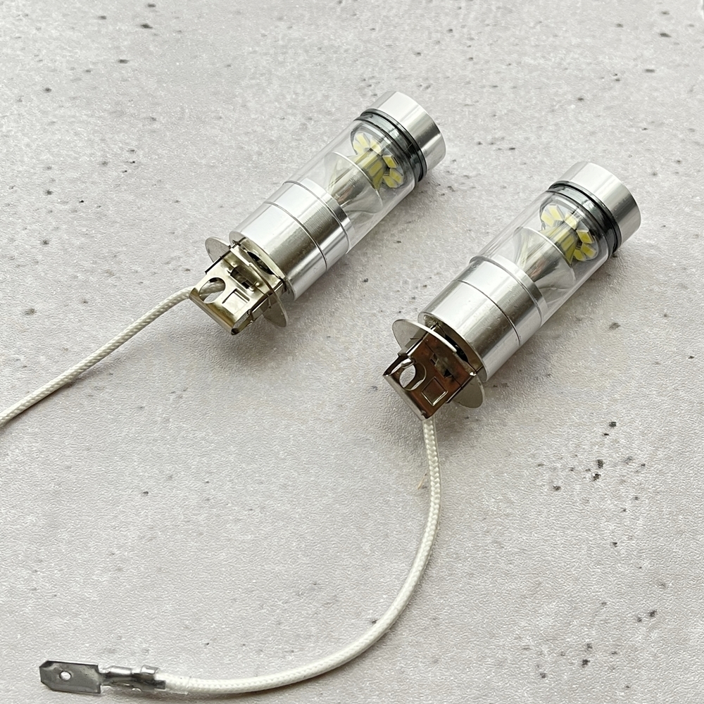 Yahoo!オークション - H3 24V LED フォグ バルブ バス・トラック ジェ...