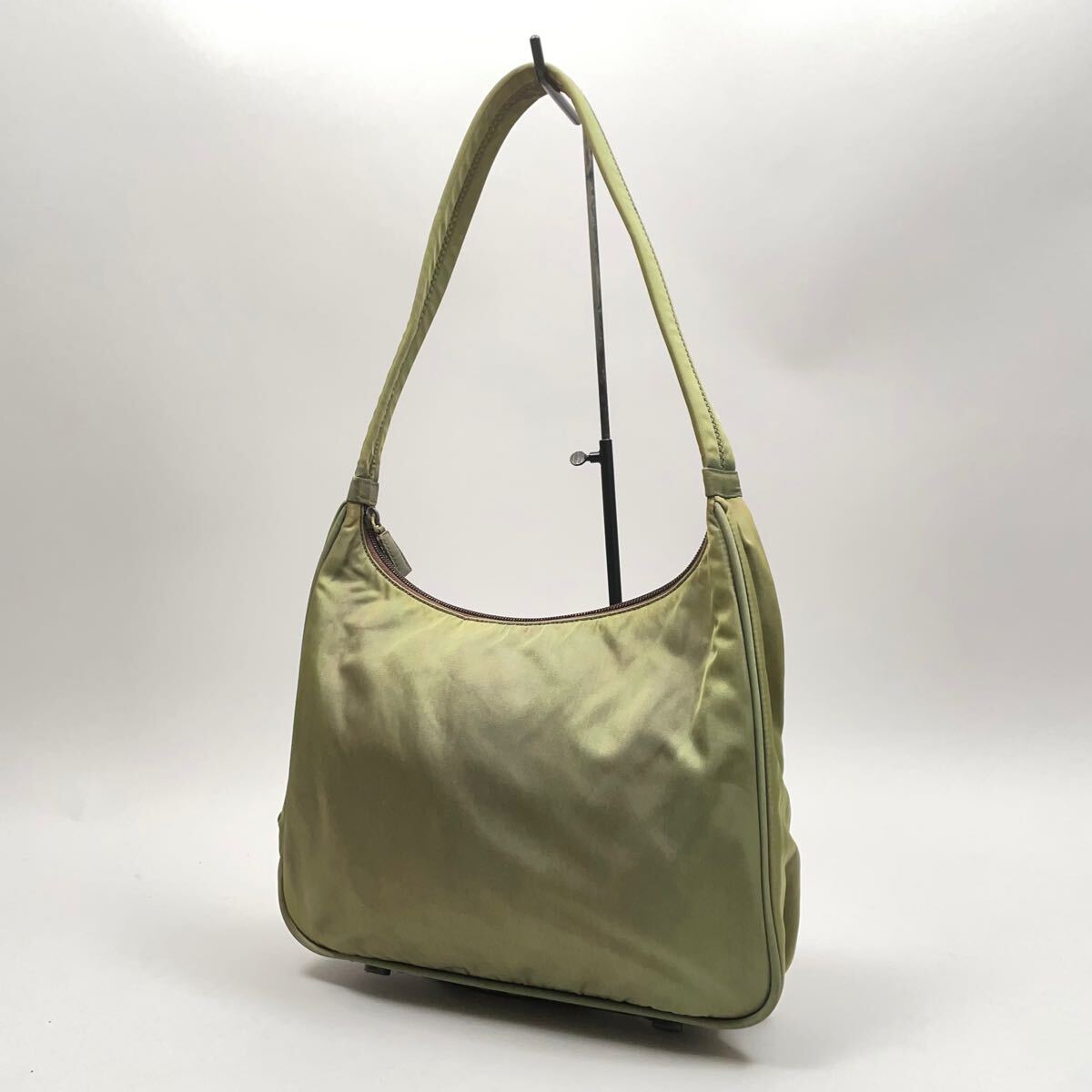 Yahoo!オークション - プラダ 7 ハンドバッグ L21-46