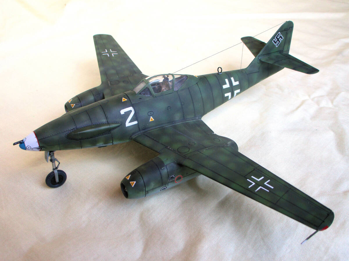 Yahoo!オークション - 完成品 1／48 メッサ－シュミット Me262A-1a/...