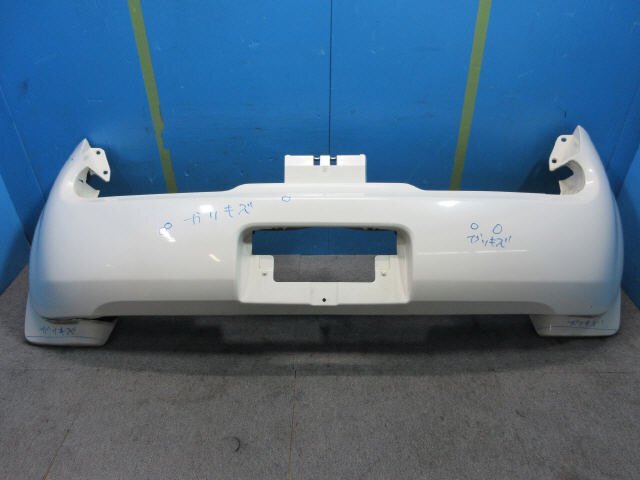 Yahoo!オークション - 7kurudepa キューブ DBA-Z12 リア バンパー 8502...