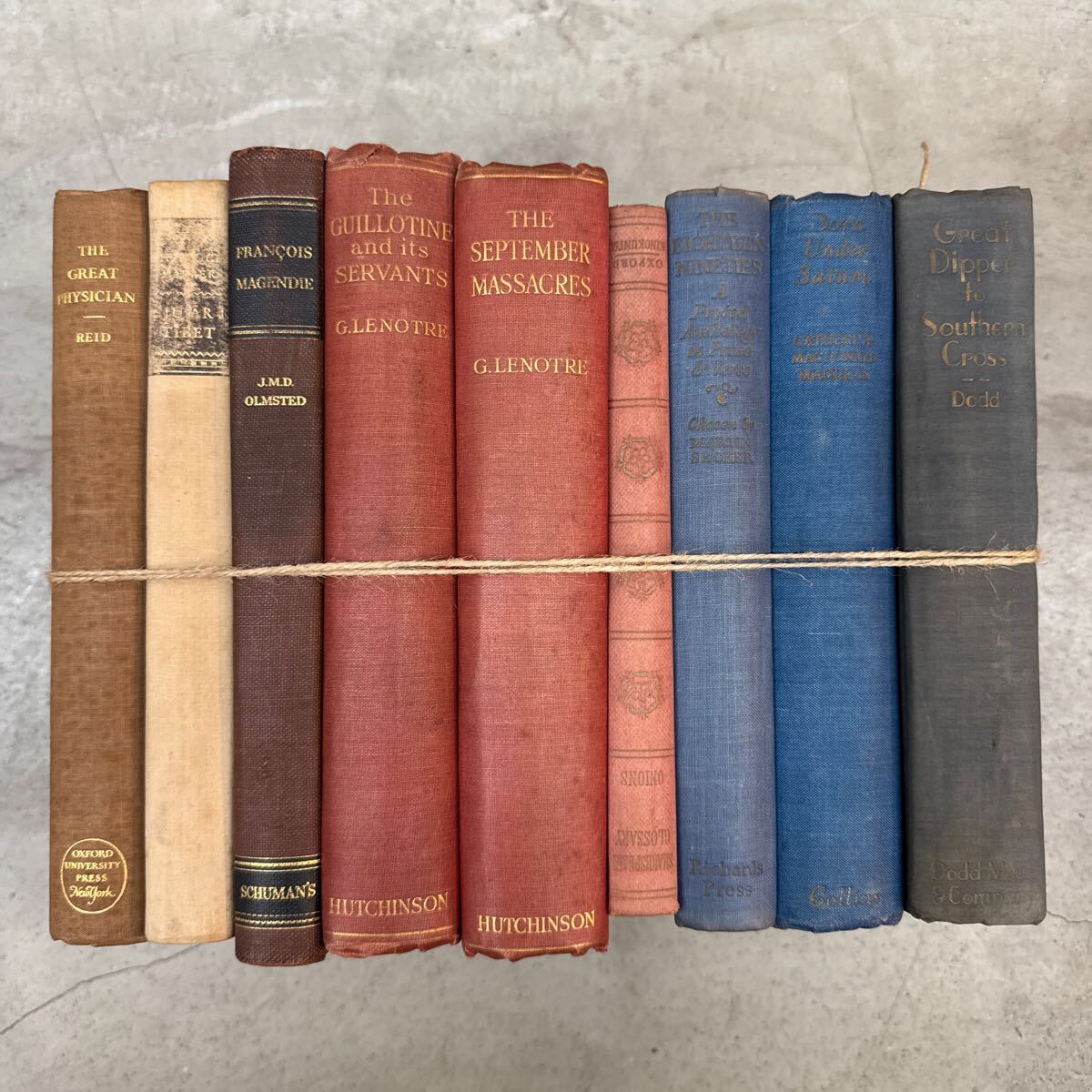 Yahoo!オークション - a1206-7.洋書 ハードカバー ディスプレイ用 まと...