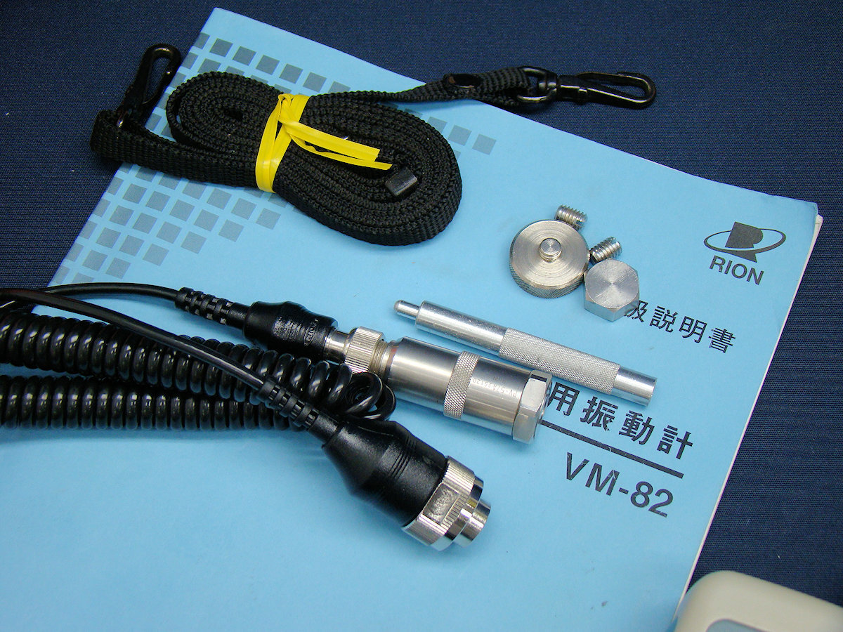 Yahoo!オークション - RION リオン VM-82 VM82 汎用振動計 加速度 測度...