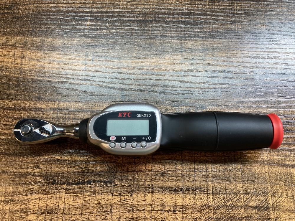 Yahoo!オークション - 023 ジャンク品 KTC デジタルトルクレンチ デジ...