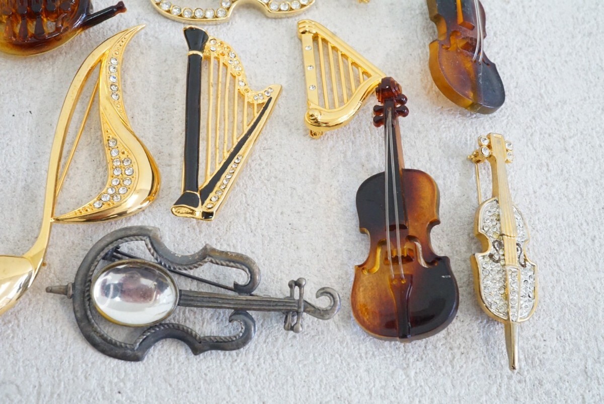 Yahoo!オークション - C499 楽器 ヴァイオリン 音符 ラインストーンな...