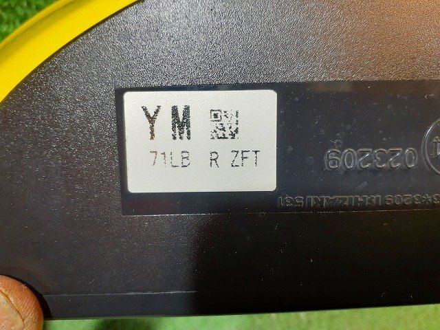 Yahoo!オークション - A管理76921 H24 スイフト スポーツ ZC32S 】 右 ...