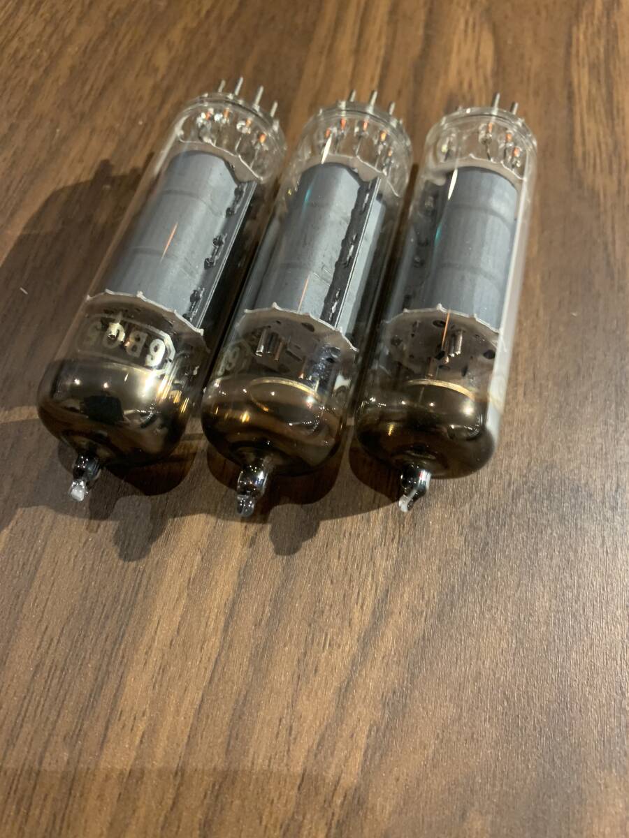 Yahoo!オークション - 6BQ5 東芝2本 ＋ 1本
